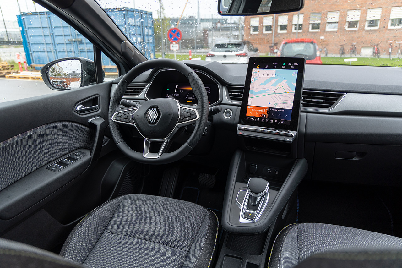 Renault Captur test (2024): Kompakt familiebil er frisket gevaldigt op ...