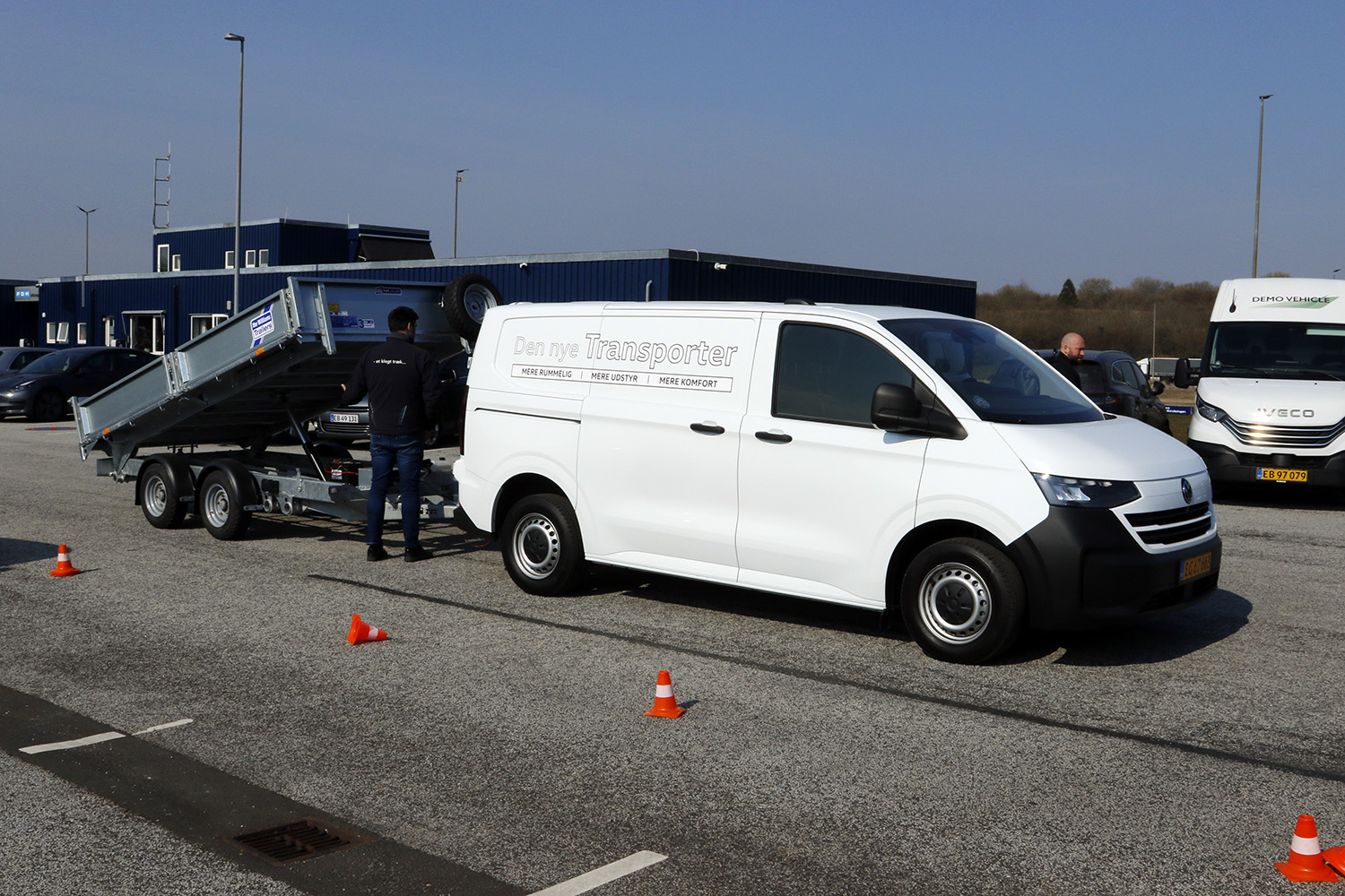 To elektriske søstre vinder Årets Varebil 2025 | bilmagasinet.dk