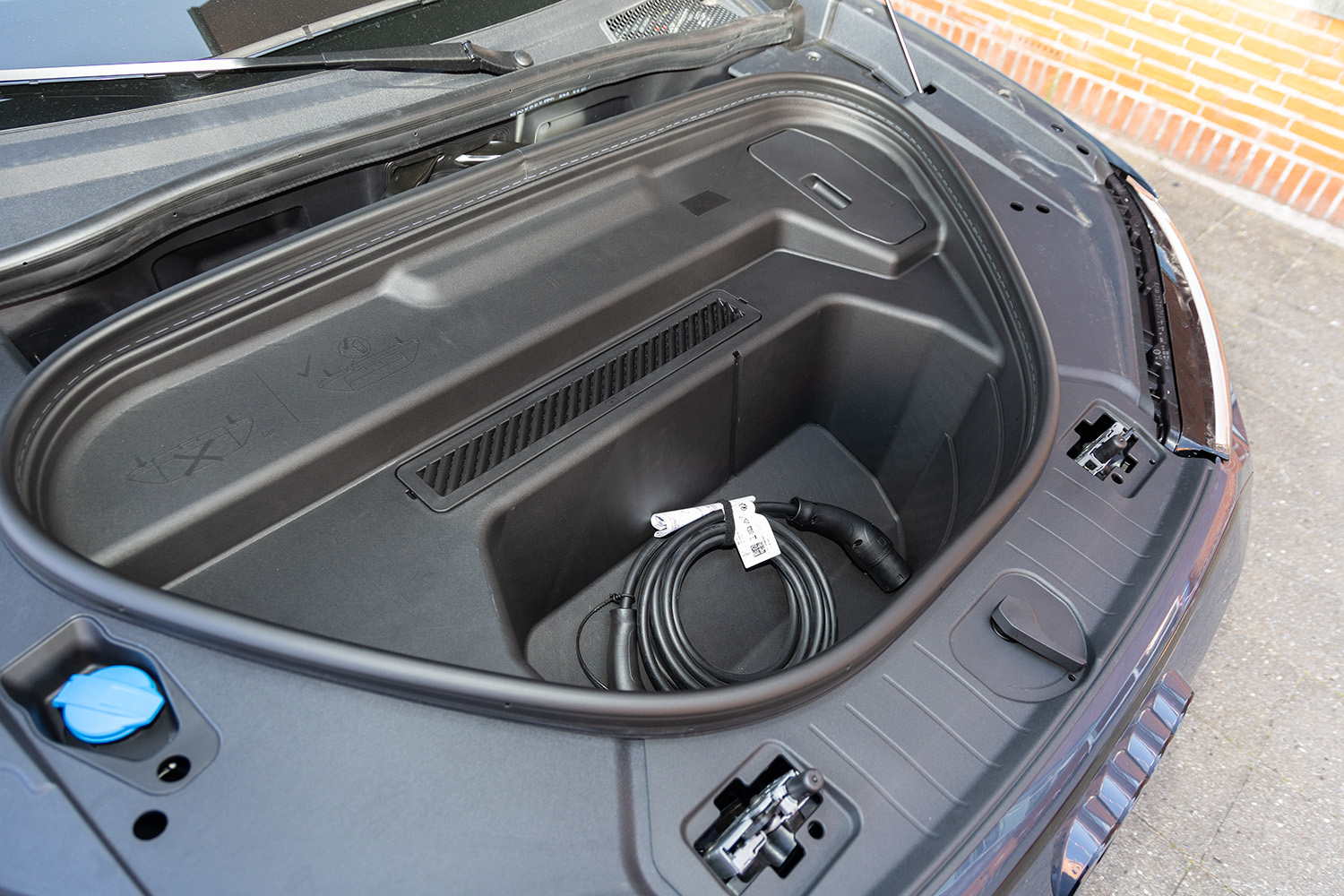 Audi Q6 e-tron test: Tech-tung tysker niver i tegnedrengen ...