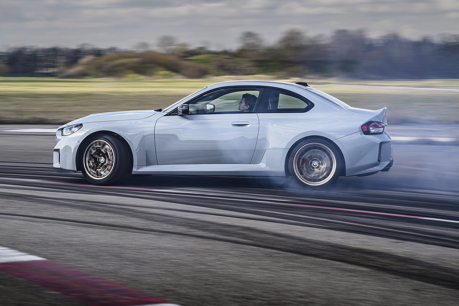 BMW M2 CS: Den bedste, hurtigste og mindste M-bil | bilmagasinet.dk