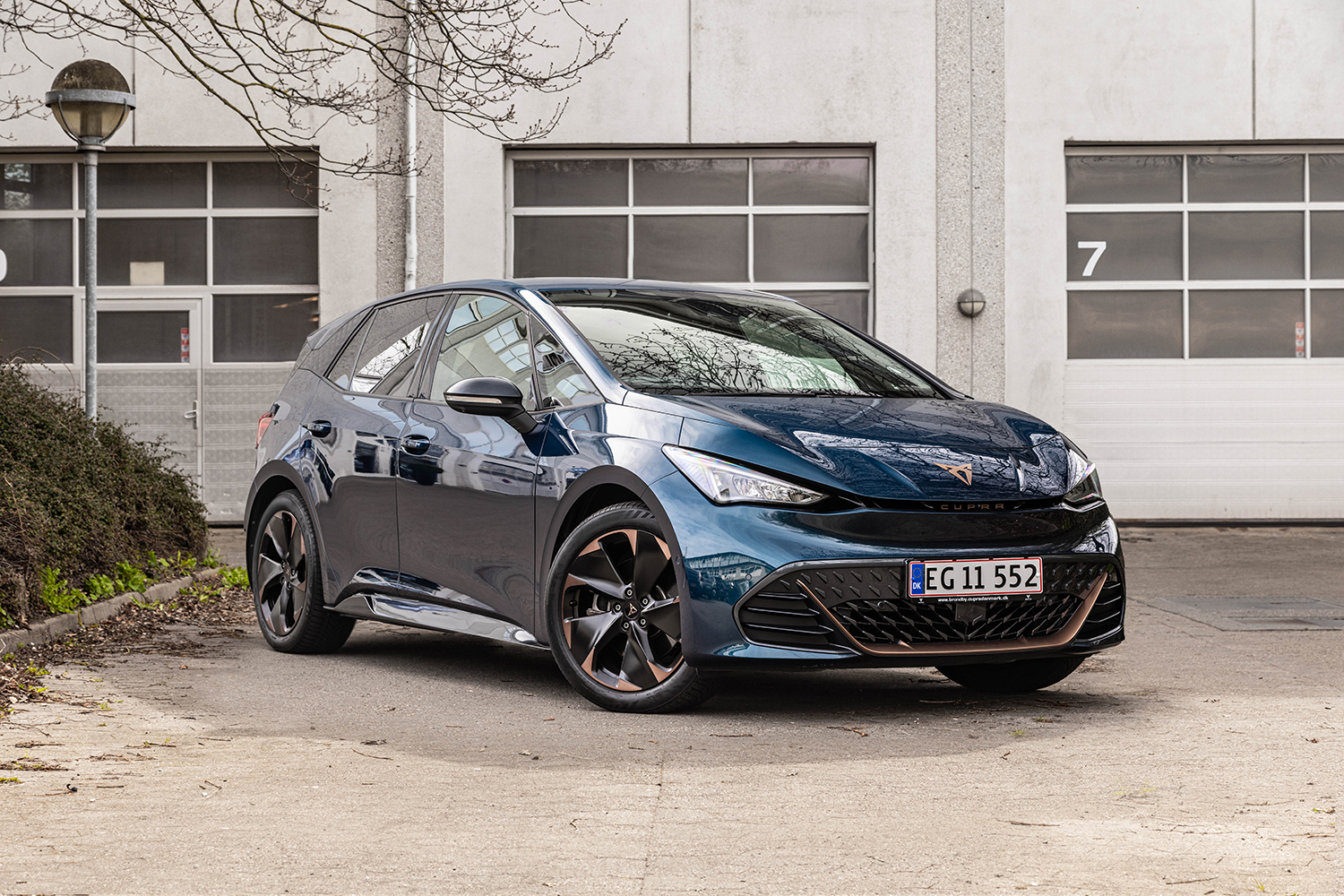 Cupra Born er Årets Brugtbil 2025: Priser, test & billeder ...