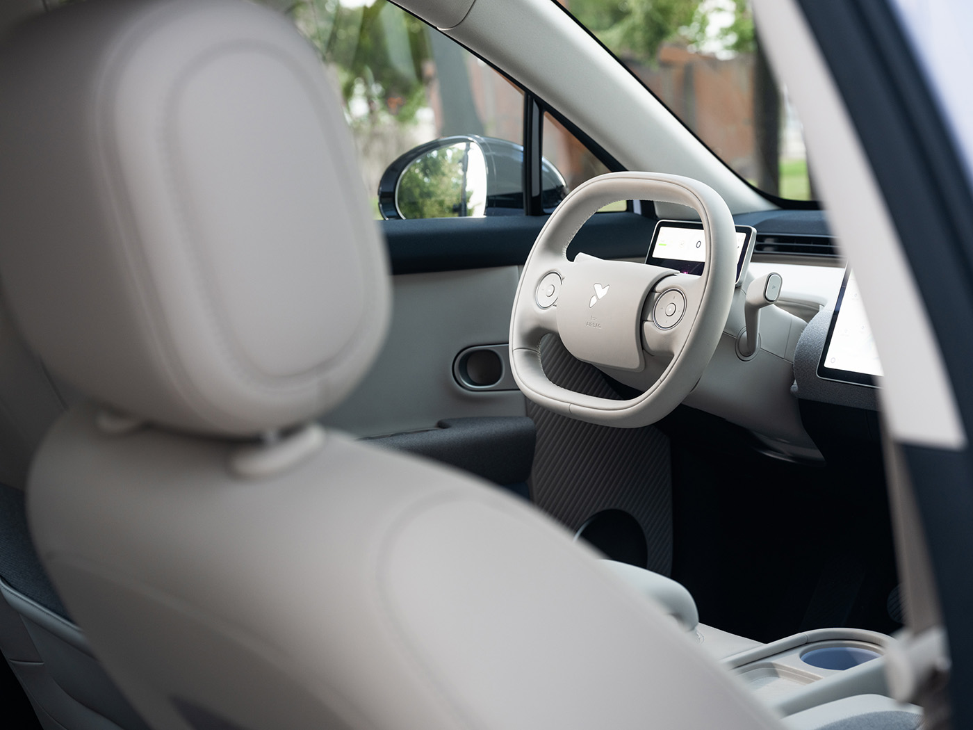 Firefly - test, priser & anmeldelse (2025) | bilmagasinet.dk