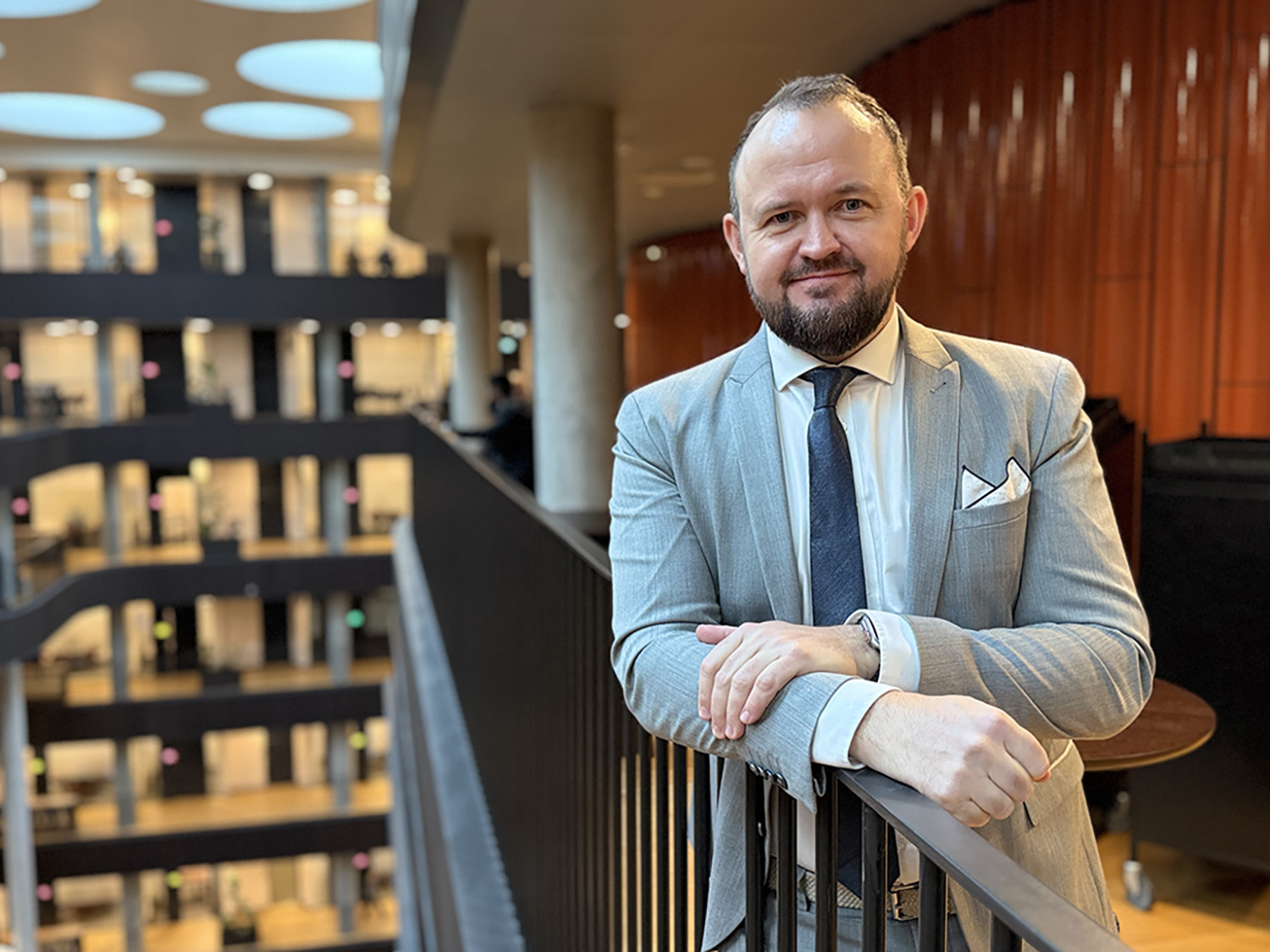 Andelen af firmabiler på el er EKSPLODERET – særligt én teknologi ...