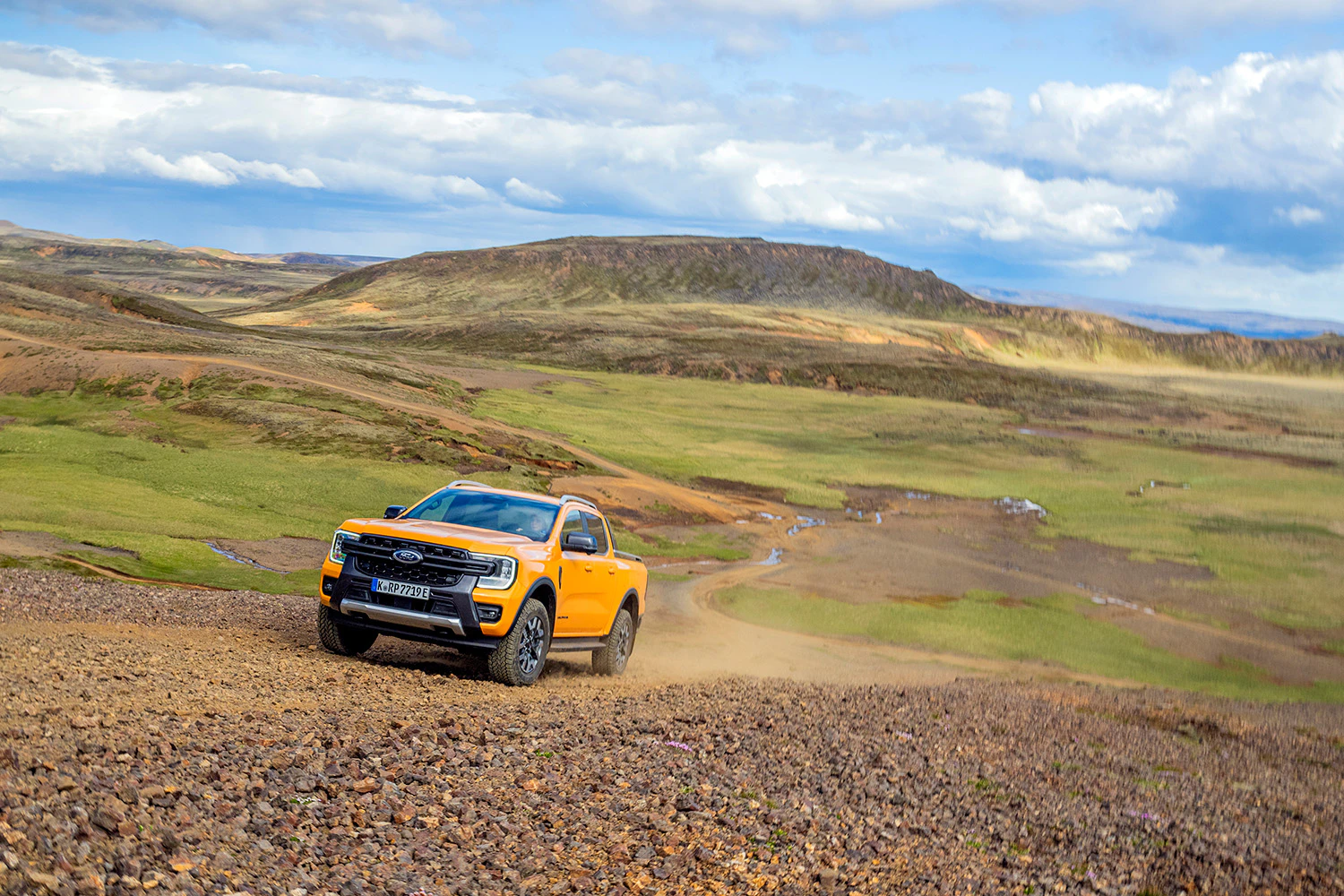 Test: Ny Ford Ranger PHEV udvider værktøjskassen | bilmagasinet.dk
