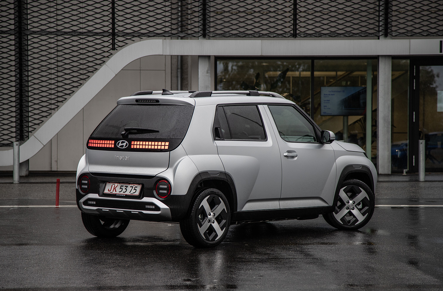 Hyundai Inster: En minicharmør til minipris | bilmagasinet.dk