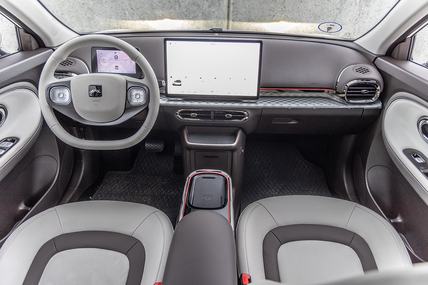 JAC e30X – test, pris & anmeldelse (2025) | bilmagasinet.dk