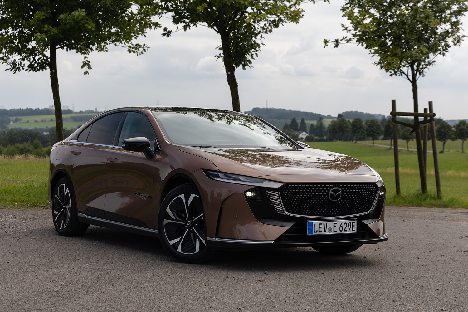 Mazda 6e – test, priser og anmeldelse (2025) | bilmagasinet.dk