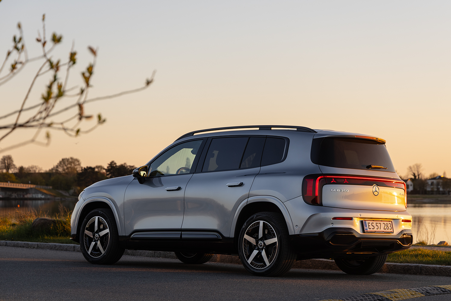 Mercedes-Benz GLB test: Næsten komplet tysker presses på prisen ...