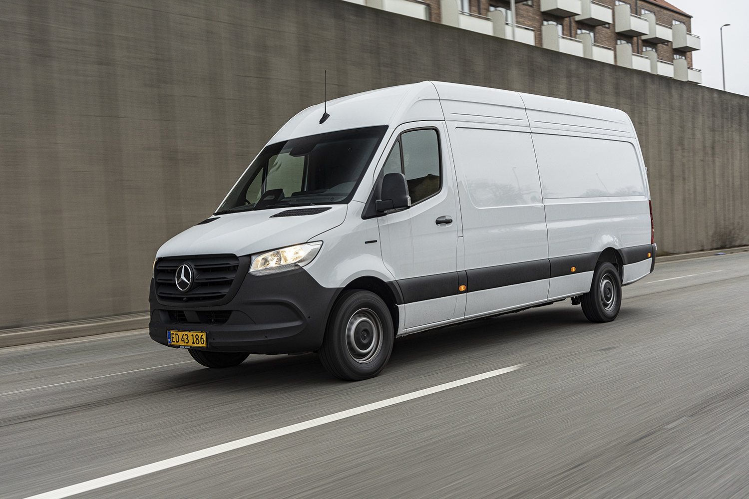 VW e-Transporter: Test, pris & anmeldelse (2025) | bilmagasinet.dk