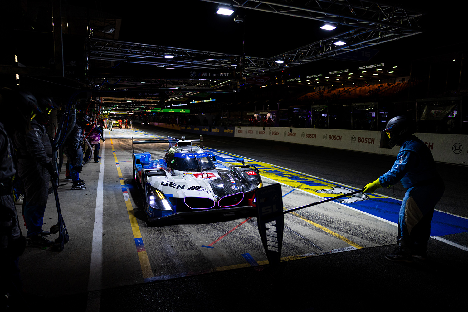 BMW og Kevin Magnussen tager sensationel pole position i Le Mans ...