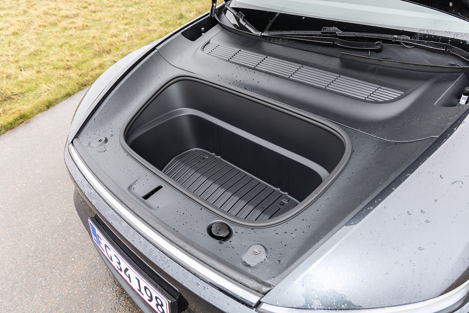 Tesla Model Y test - test, pris og anmeldelse (2025) | bilmagasinet.dk