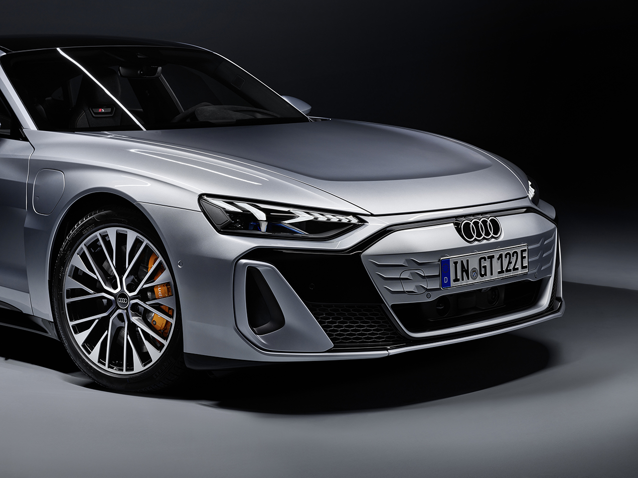 Audi Q8 e-tron: Test og anmeldelse (2025) | bilmagasinet.dk