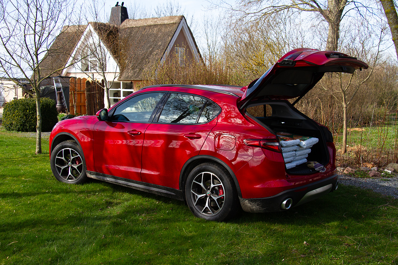 Disse benzin- og dieselbiler udgår i 2025 | bilmagasinet.dk