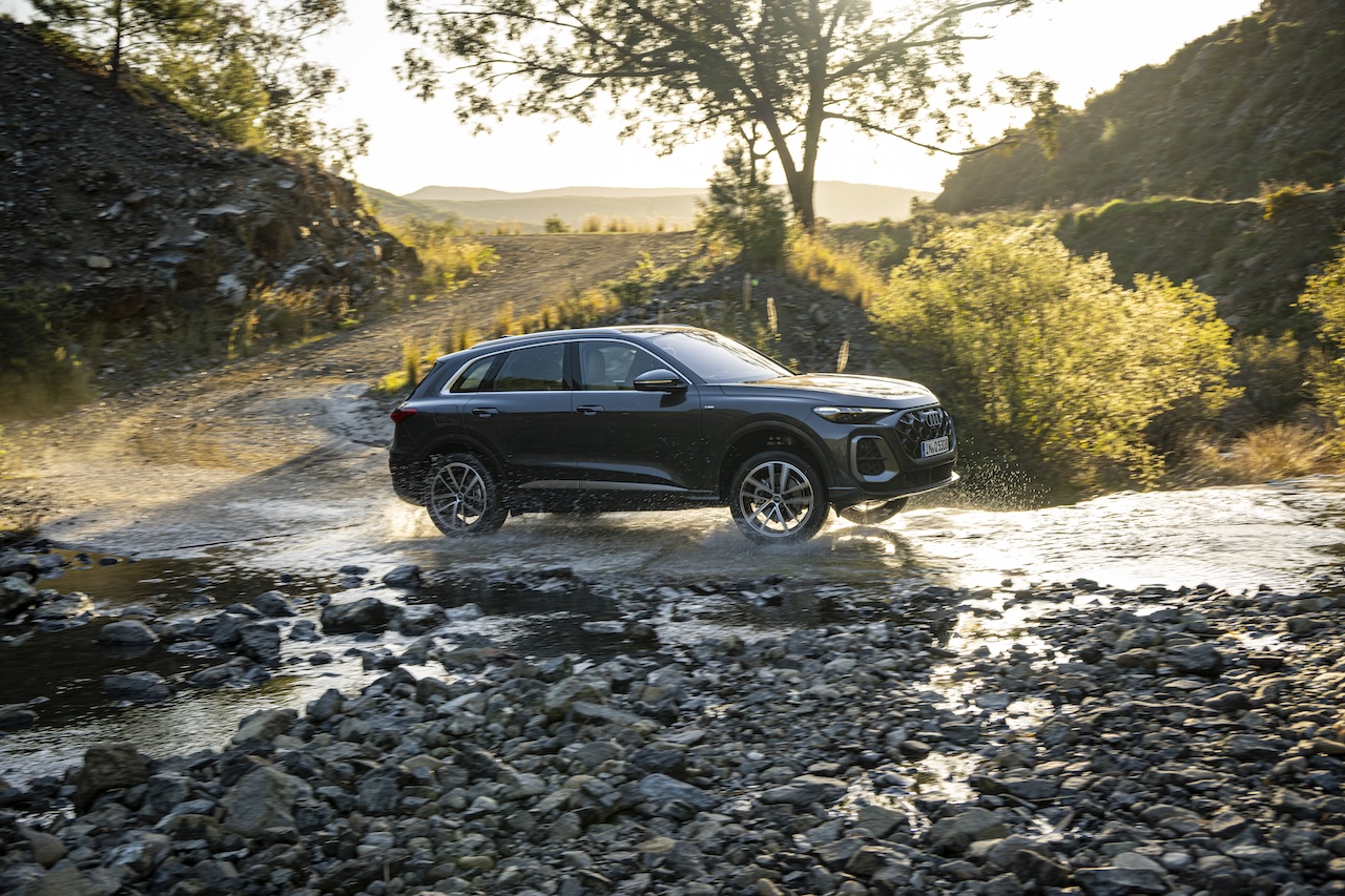 Audi Q5 - test, pris & anmeldelse (2025) | bilmagasinet.dk