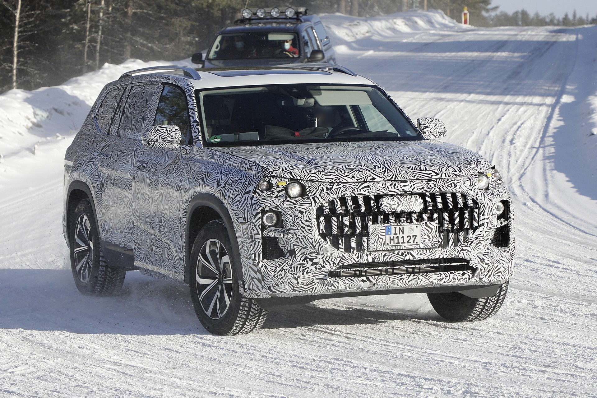 Er Audi Q7 for trang? Her kommer den gigantiske Q9! | bilmagasinet.dk