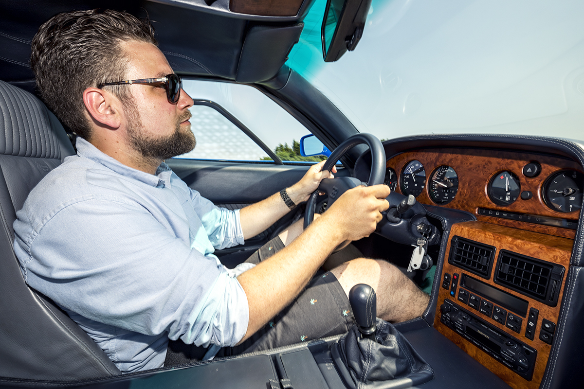 Danske Steffan besøger Jay Leno med EB110 | bilmagasinet.dk