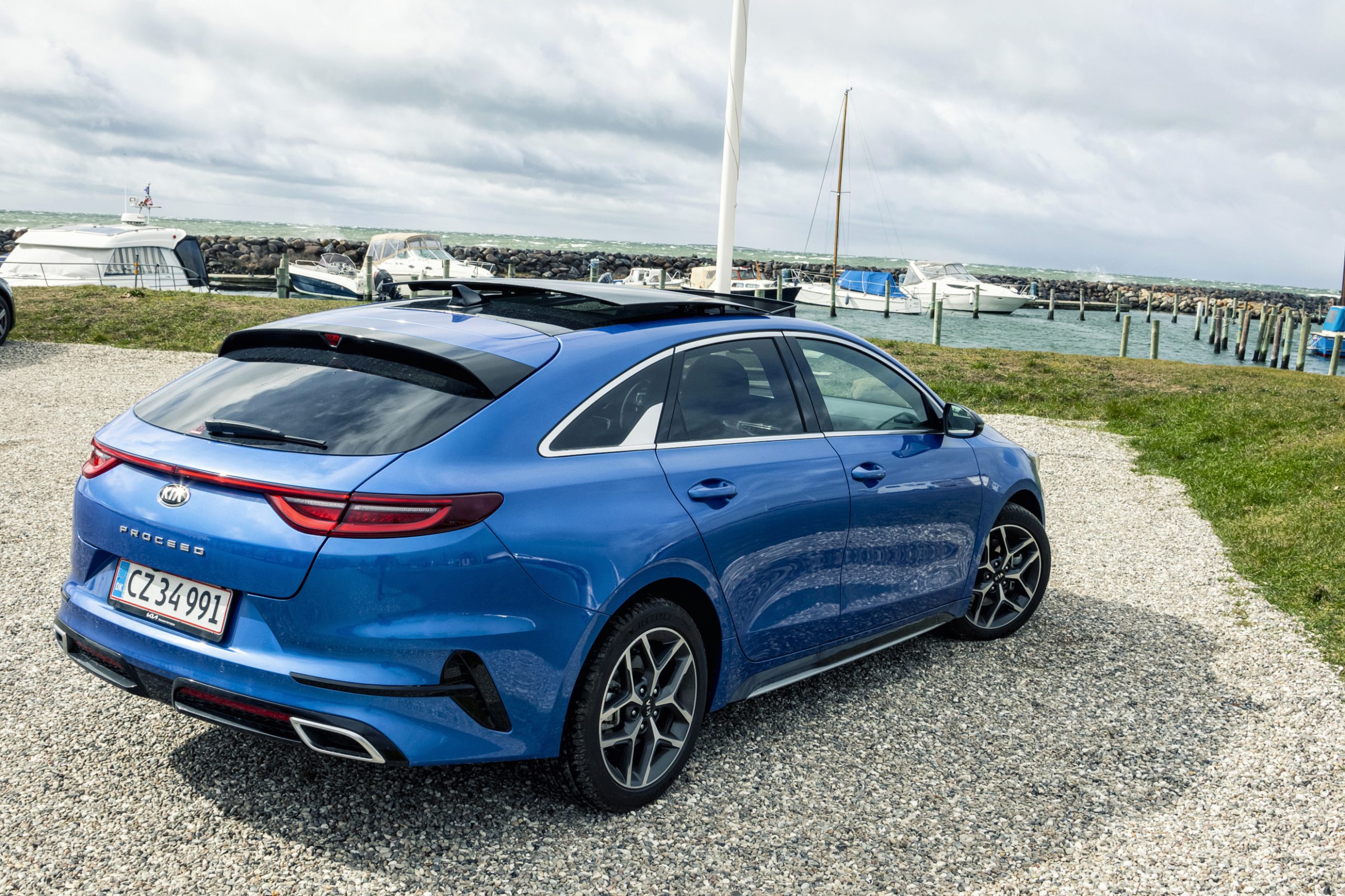 Kia ProCeed er lækker, men alt for mild... | bilmagasinet.dk