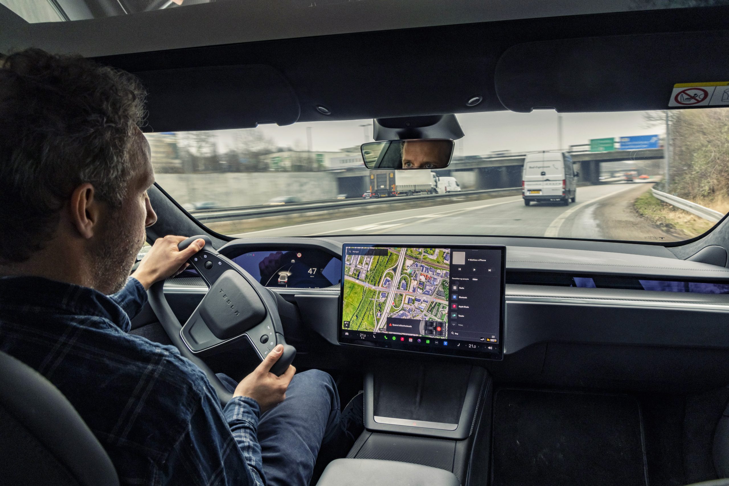 Tesla Model S - Test, priser og guide til køb | bilmagasinet.dk