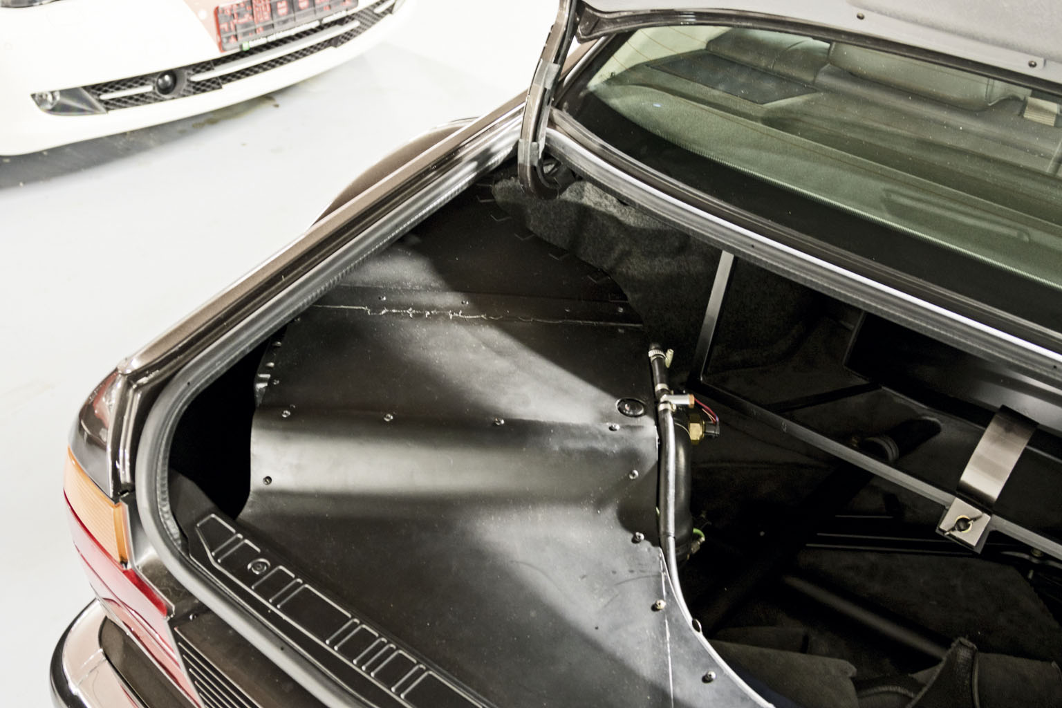 BMW 767i "Project Goldfisch" | bilmagasinet.dk