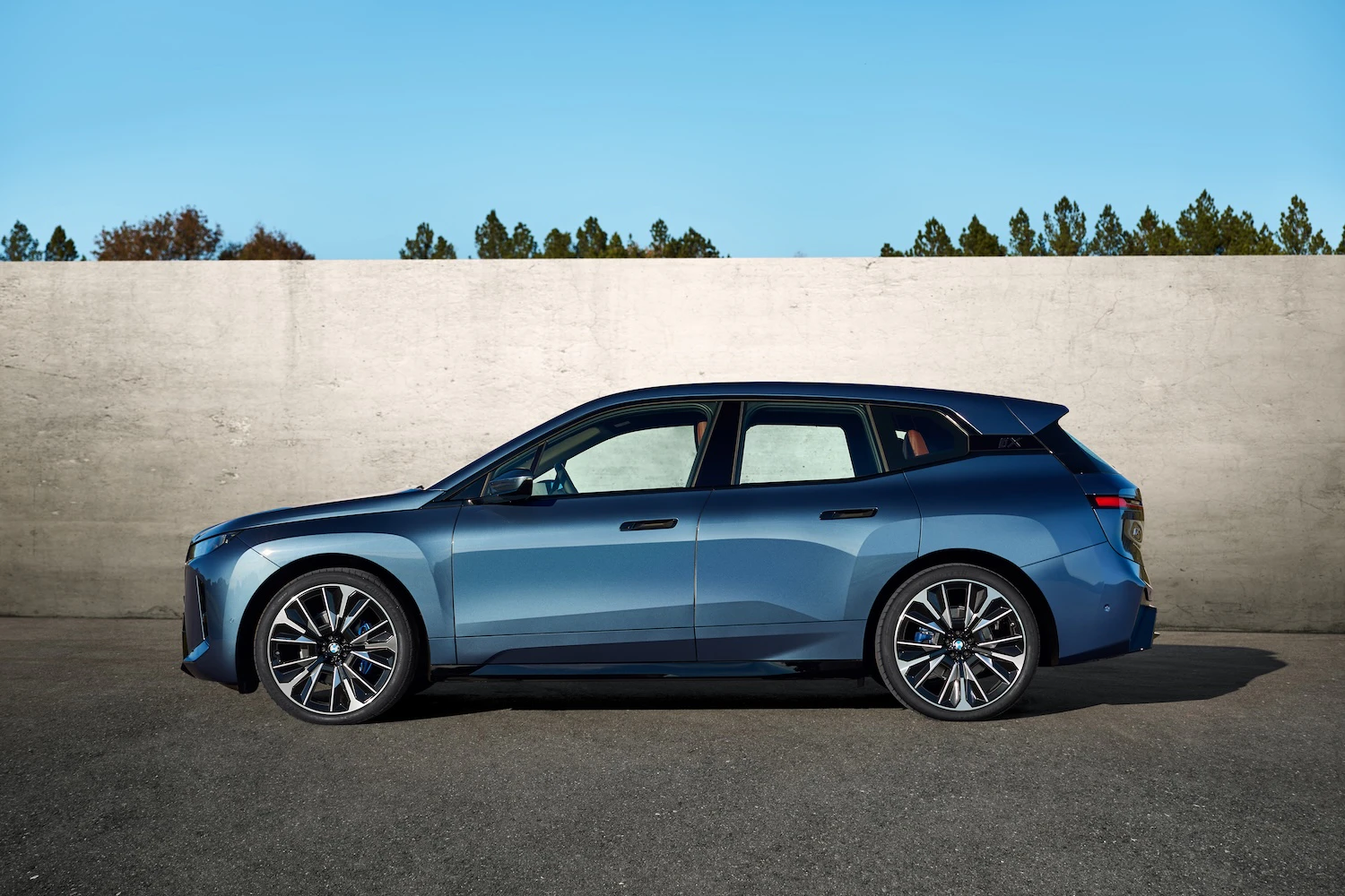 BMW's el-SUV iX | Danske priser og detaljer | bilmagasinet.dk