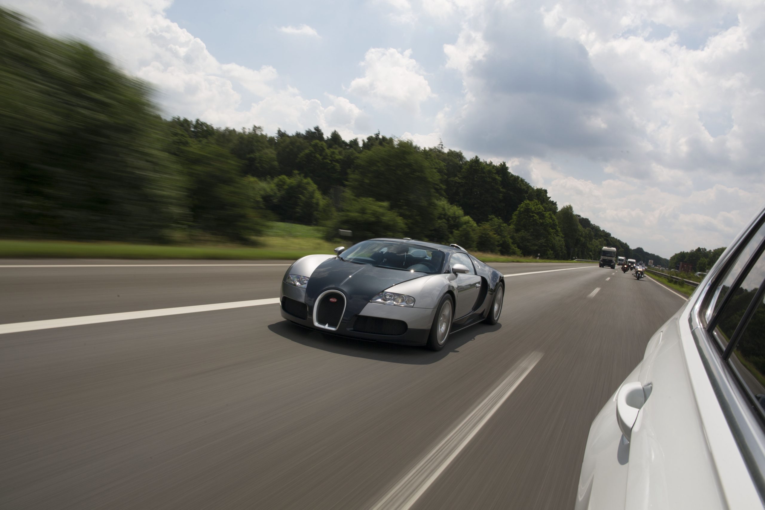 Bugatti | Læs alt nyt om de fantastiske superbiler | bilmagasinet.dk