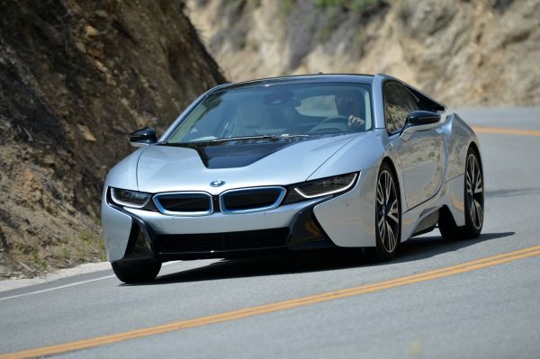Dansk pris på BMW i8 | bilmagasinet.dk