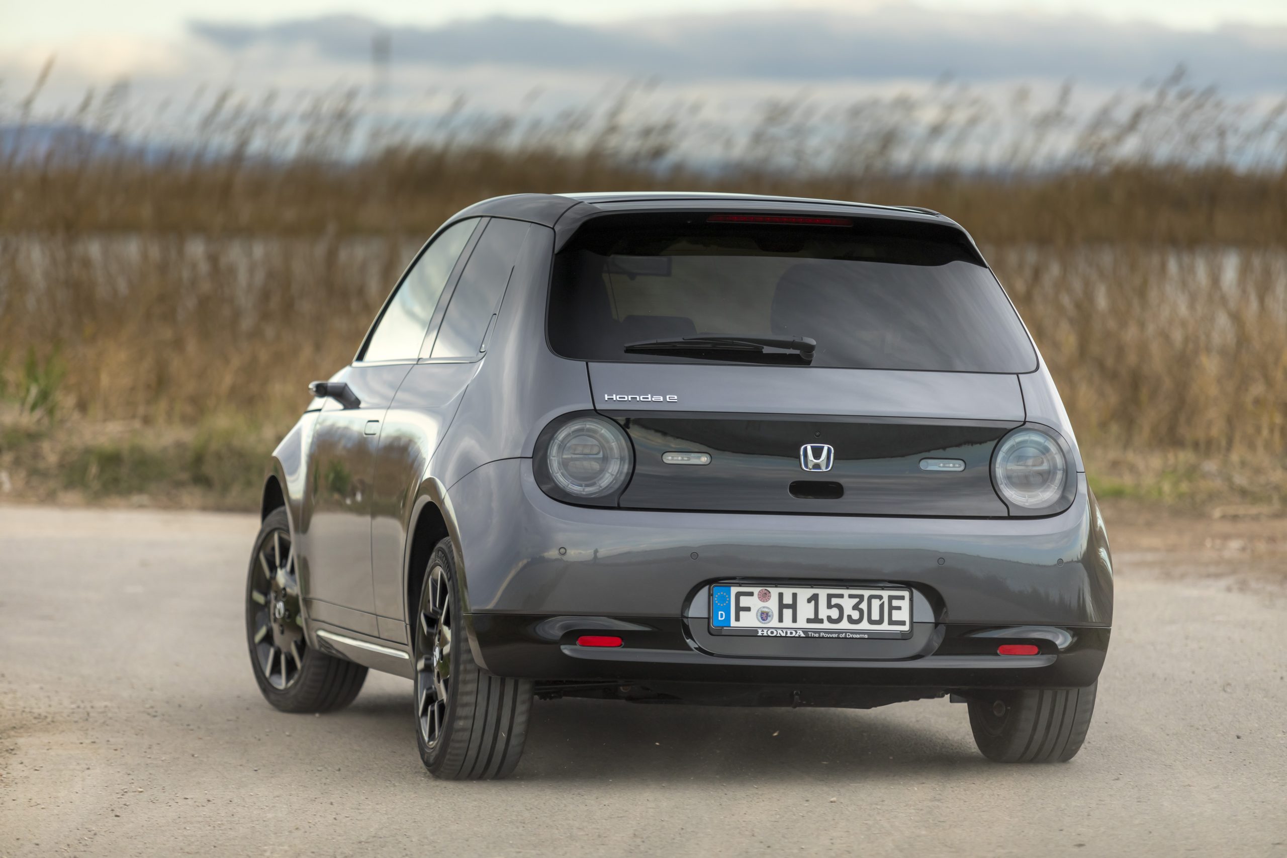 Første test: Honda's første elbil er en munter fætter | bilmagasinet.dk