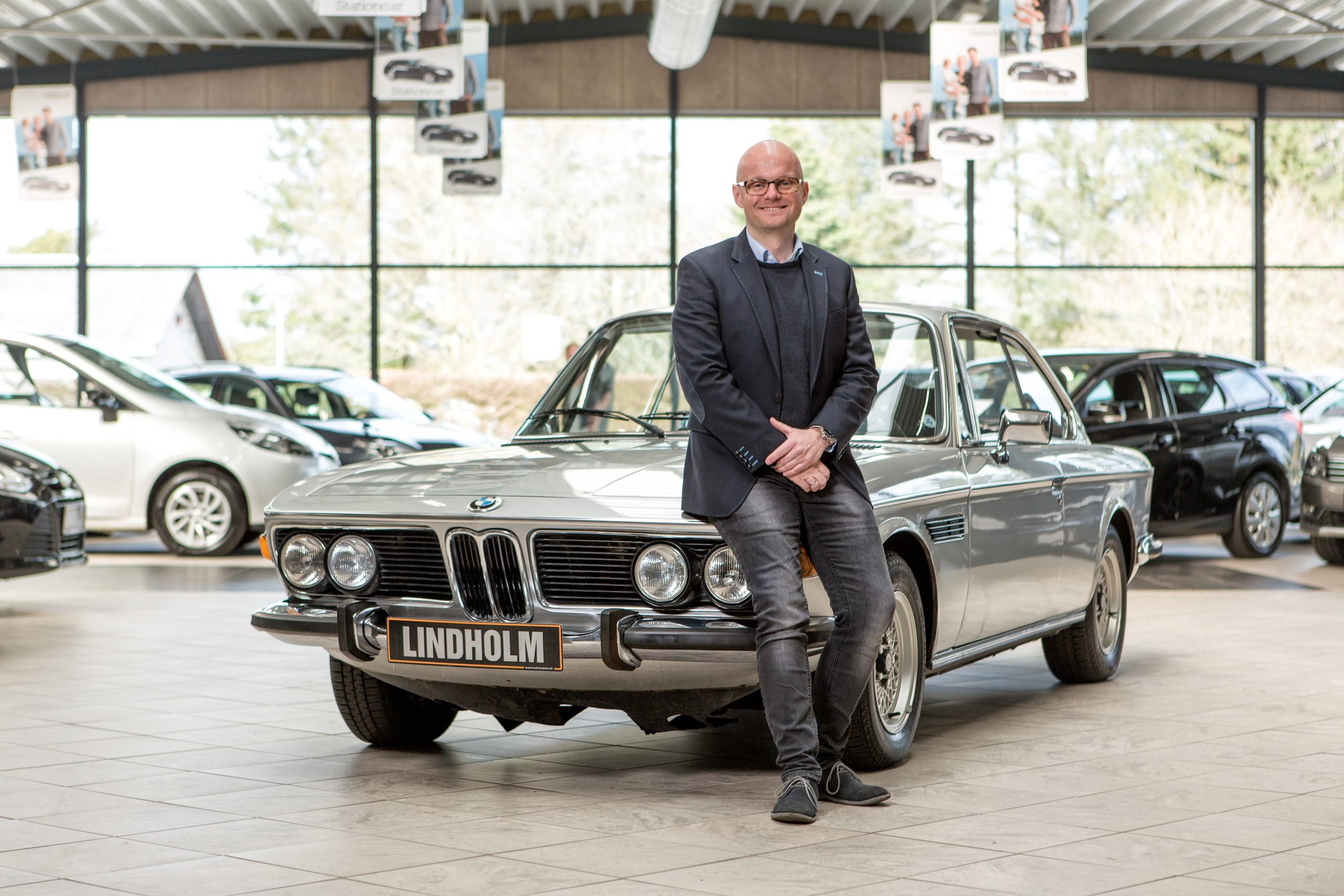 Fisker-ejere er stavnsbundne til deres biler, men én forhandler sælger ...