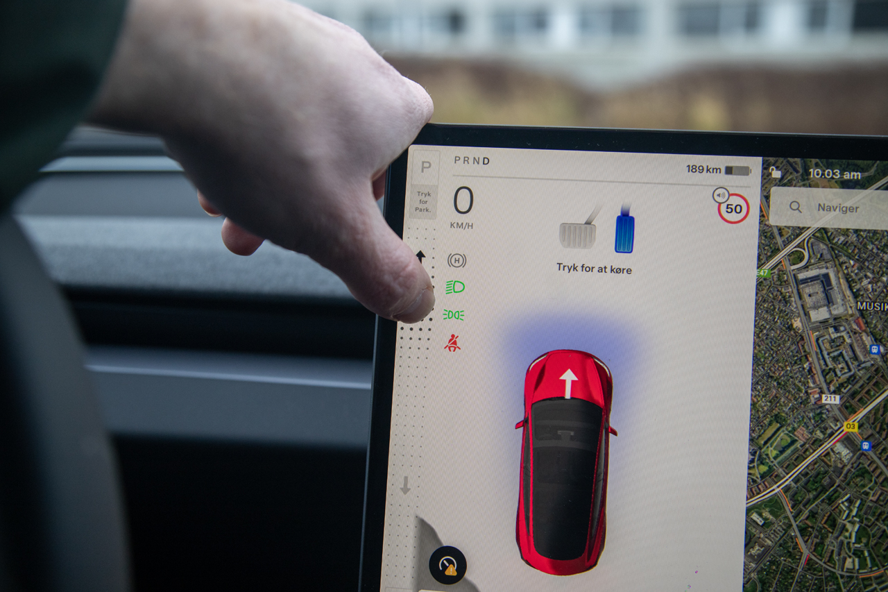 Ny Tesla Model 3 | Priser, rækkevidde og mere | bilmagasinet.dk