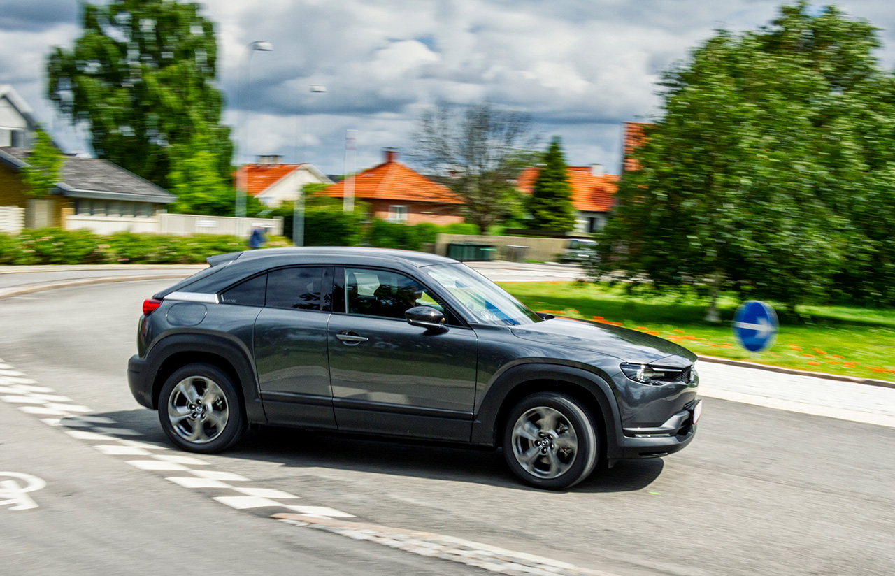 Nu er Mazda igen den billigeste elbil, du kan købe i Danmark ...