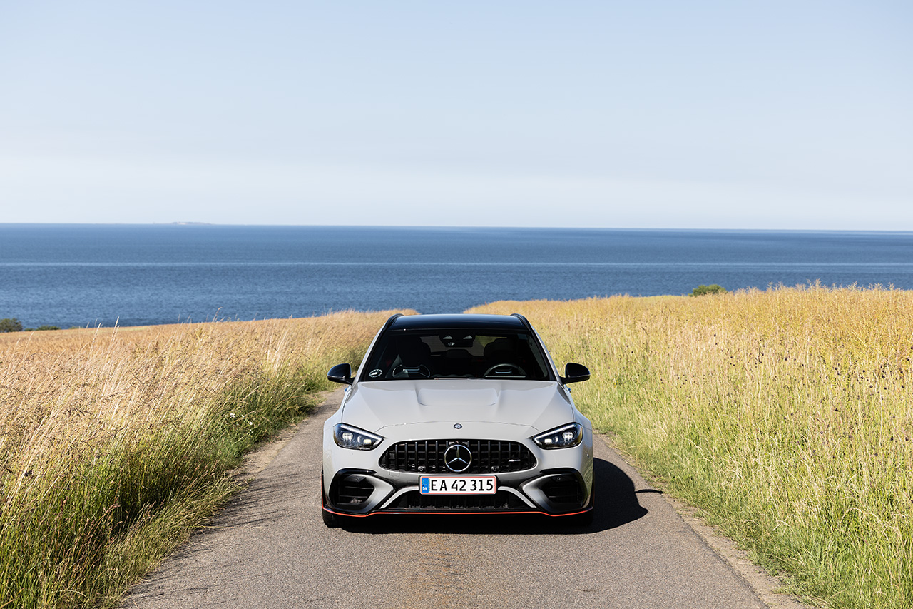 Test: Mercedes AMG C-klasse | bilmagasinet.dk