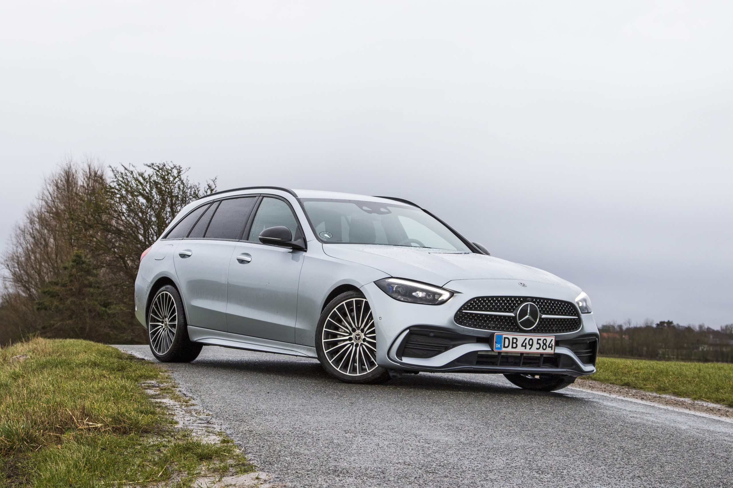 På langtur i Mercedes C 300 d stationcar: Sidde en PRAGTFULD dieselbil ...