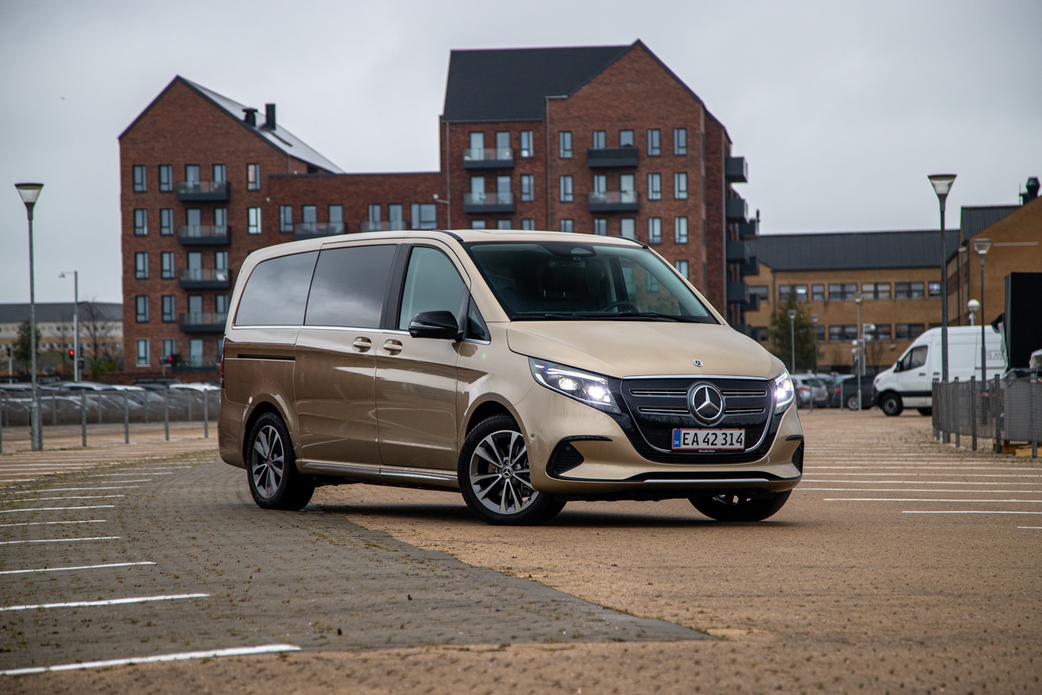 Mercedes Benz EQV test pris og anmeldelse 2025 bilmagasinet