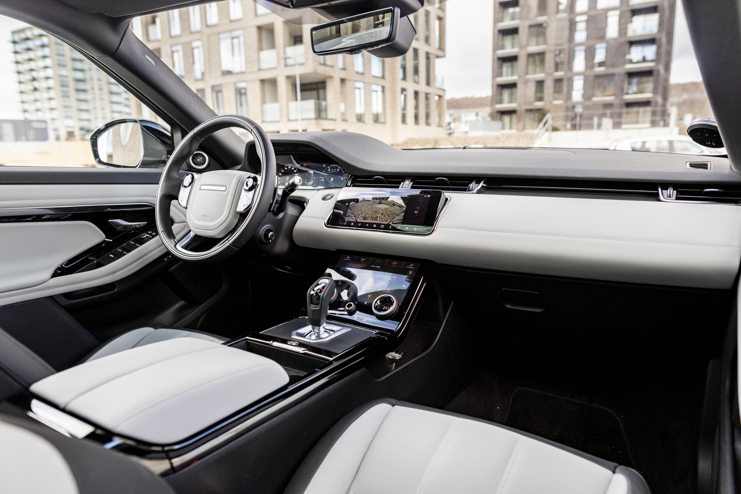 Dansk premiere: Helt ny lille Range Rover | bilmagasinet.dk