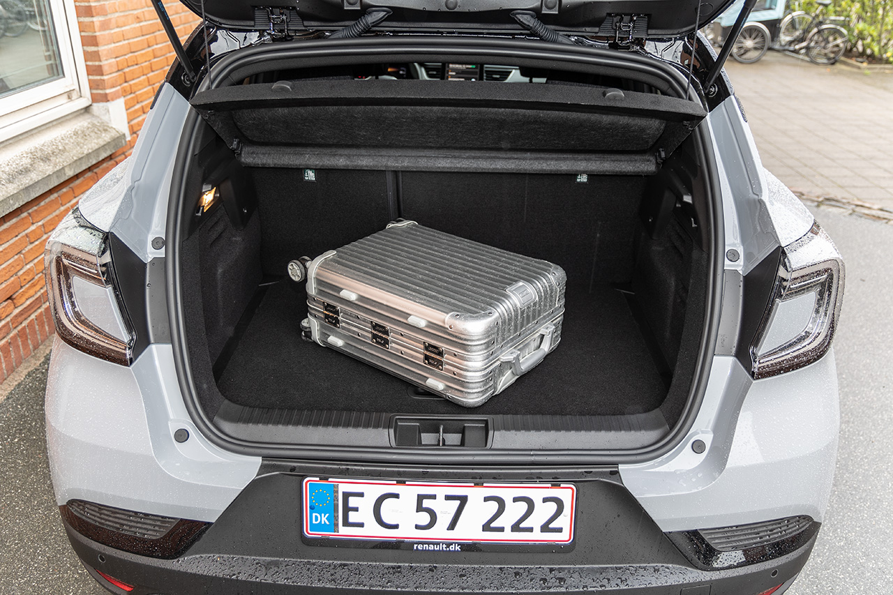 Renault Captur test (2024): Kompakt familiebil er frisket gevaldigt op ...
