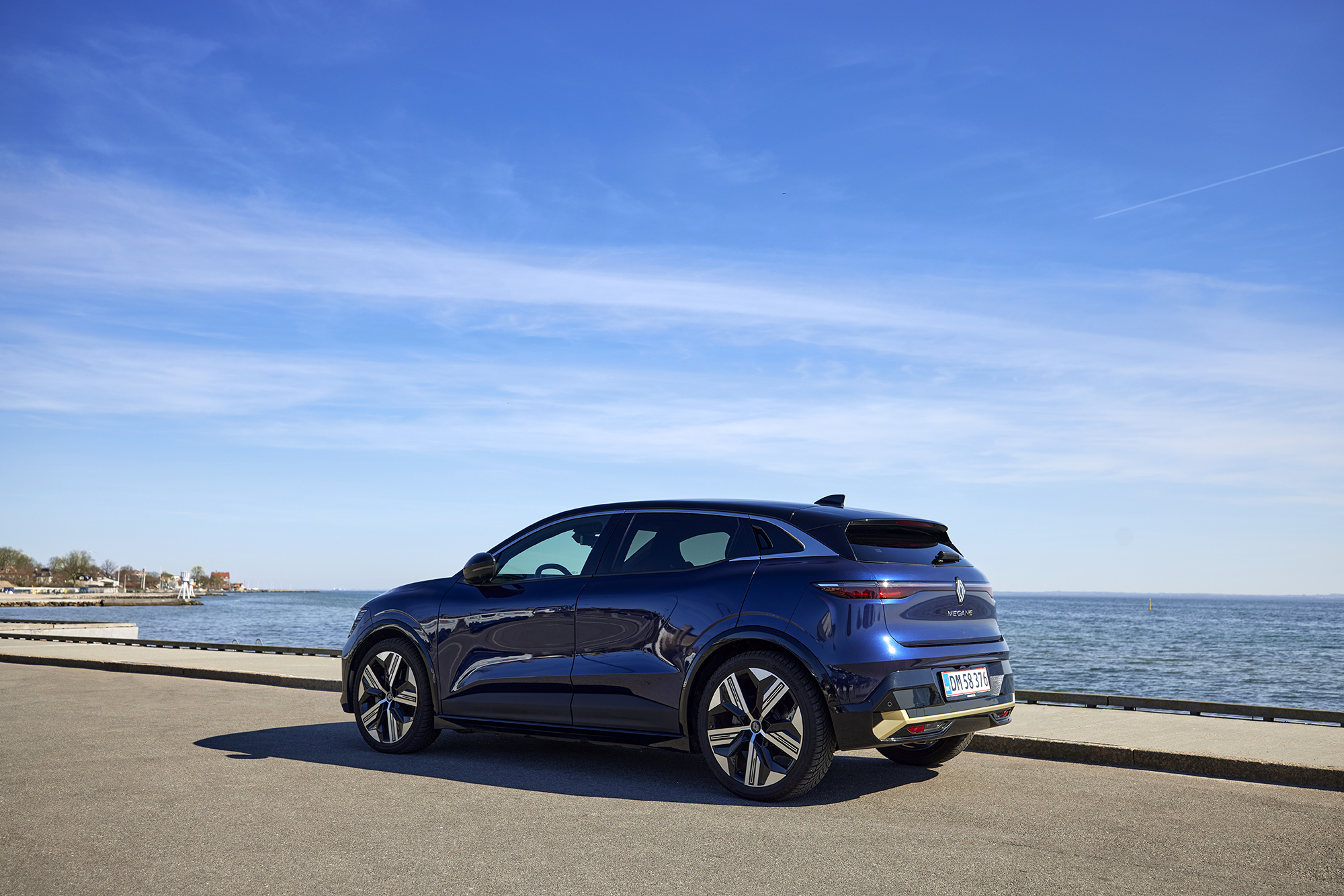 Design og funktionalitet går op i en højere enhed i Renaults elbil ...