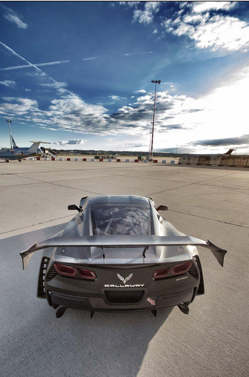 Callaway bygger en ond Corvette C7 GT3-R, der er Batman værdig ...