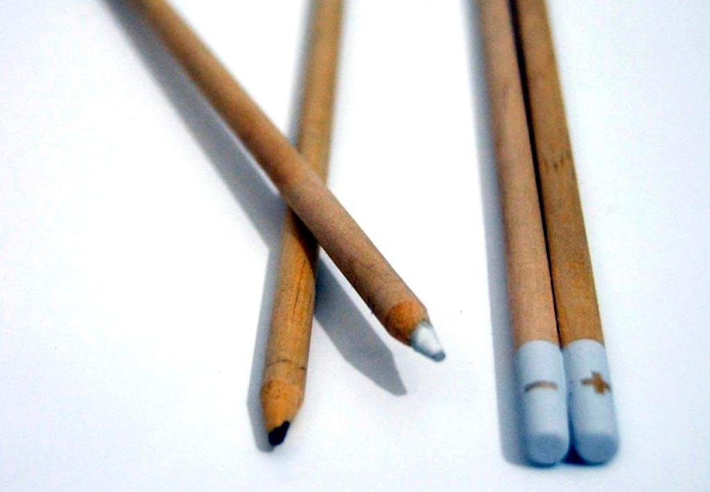 Blyant | Studerende designer innovative blyanter | bobedre.dk