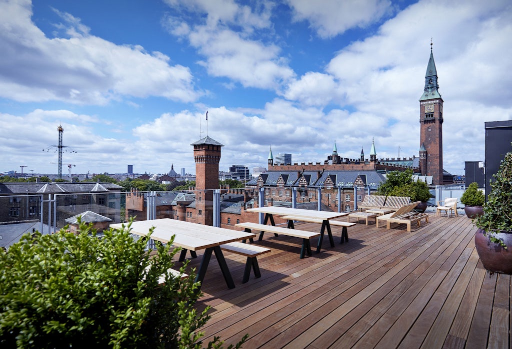 15 rooftops i København - fra Nimb til Level Six cocktails | bobedre.dk