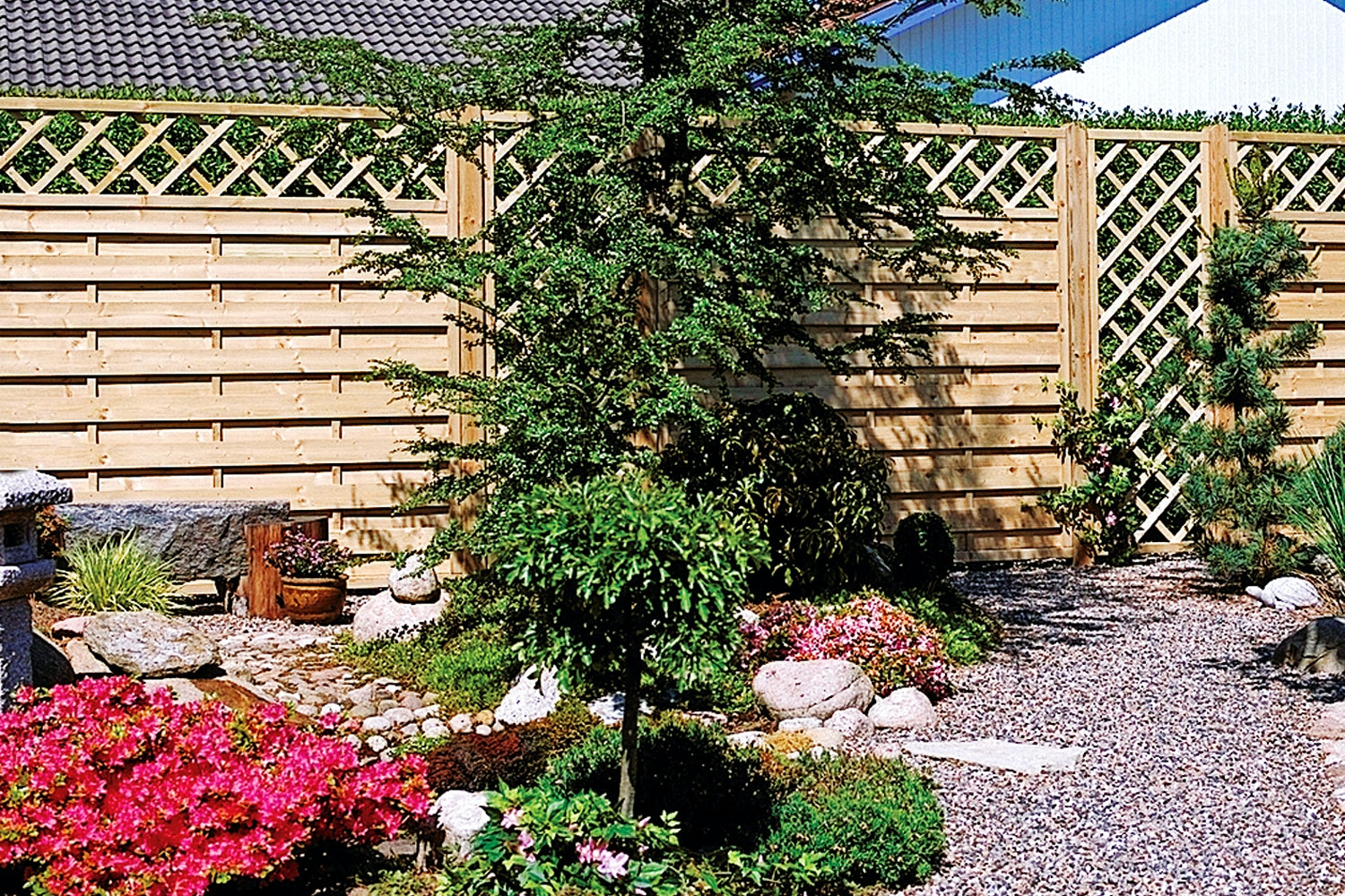 Hegn - Byg nemt havehegn, læhegn og stakit | goerdetselv.dk