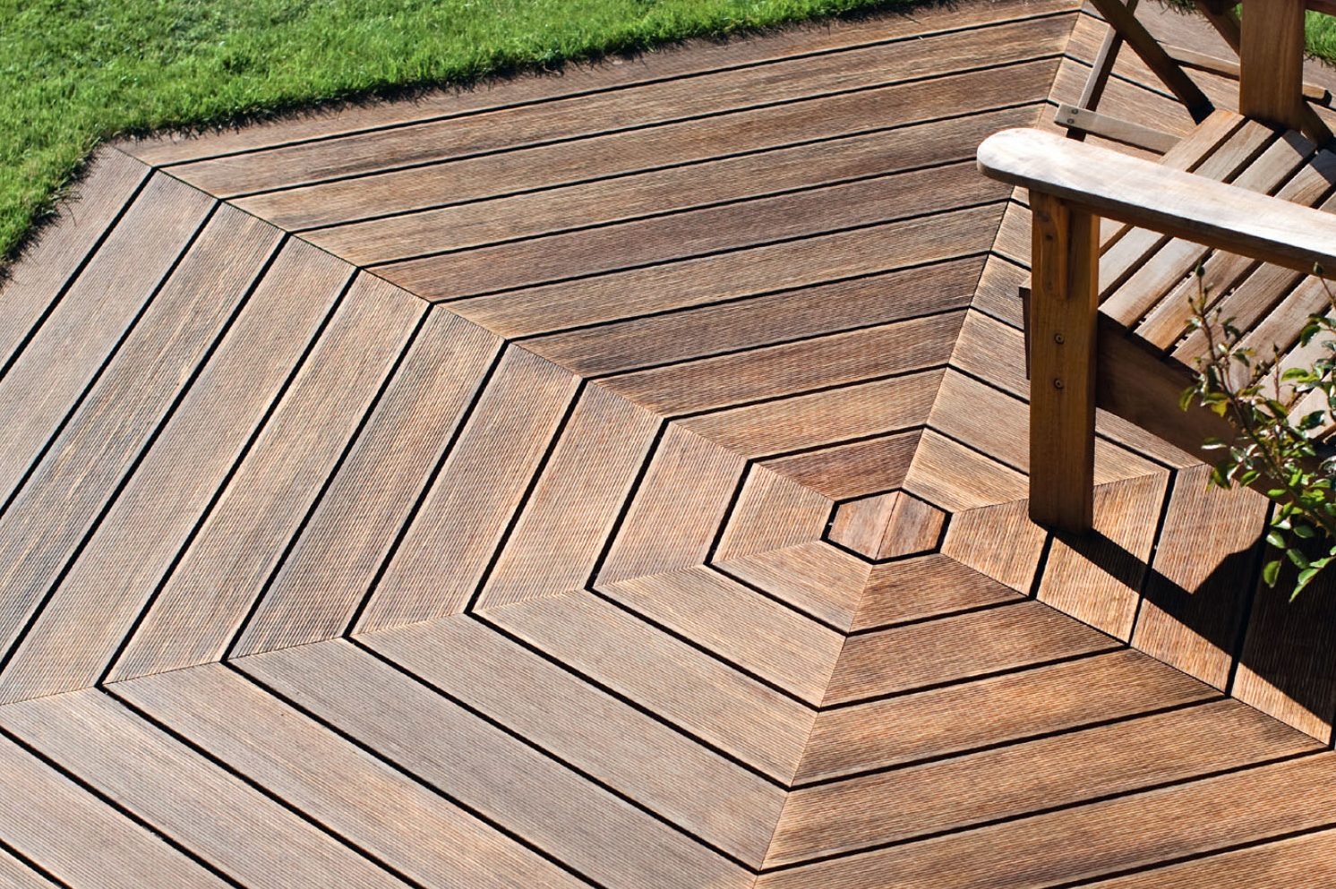 Terrasse: 11 lækre terrasse-detaljer, du selv kan bygge | goerdetselv.dk