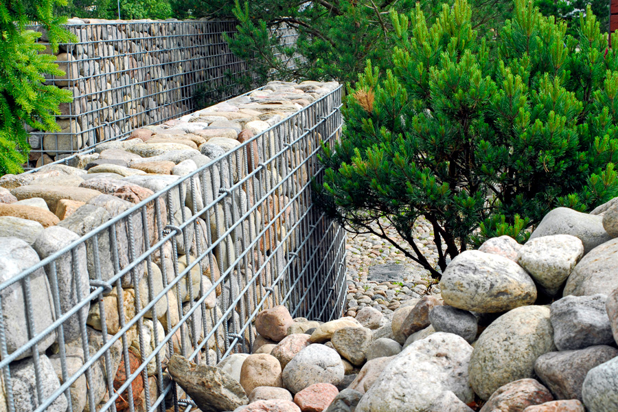 Gjerde - Lag enkelt gjerder, levegger og stakitt | gjoerdetselv.com