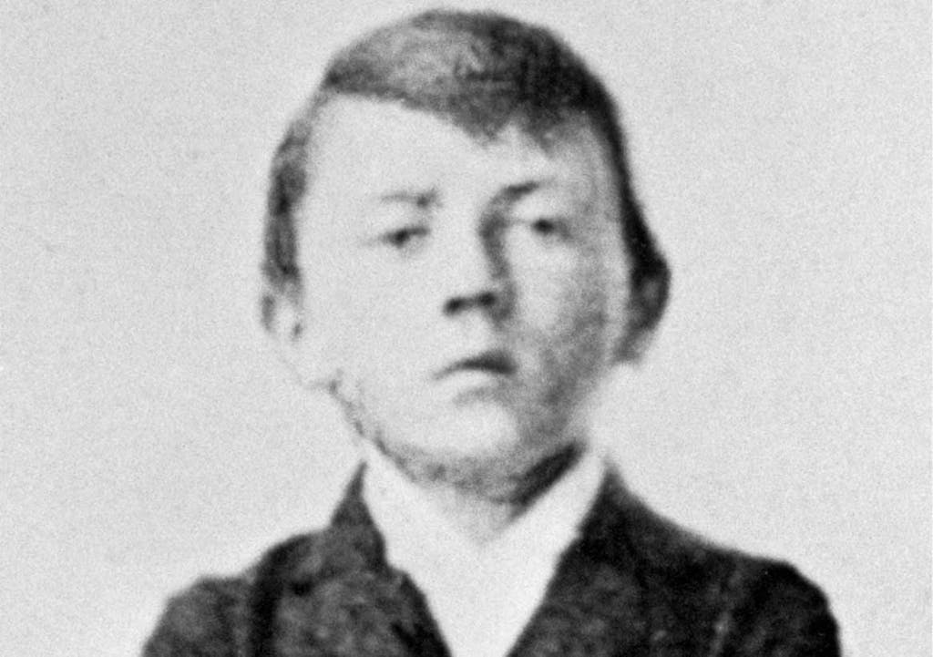 Adolf Hitler: Stort porträtt av den tyske demagogen | varldenshistoria.se