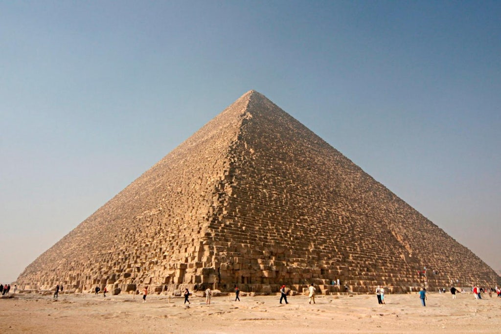 Piramide van Cheops bevat geheime kamers | Historianet.nl