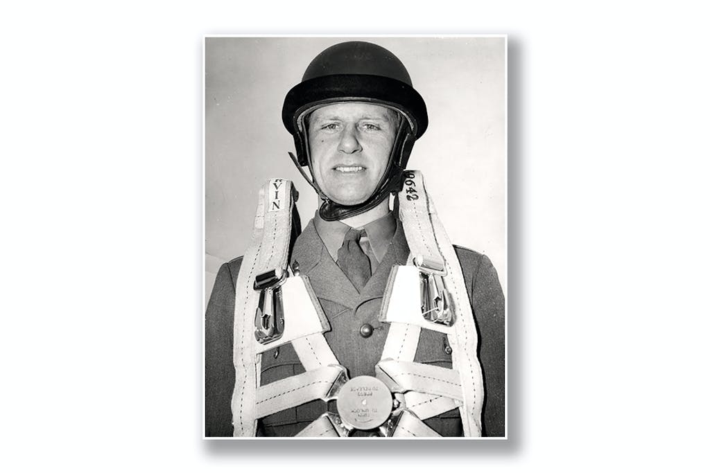 De svenska fallskärmsjägarna | varldenshistoria.se