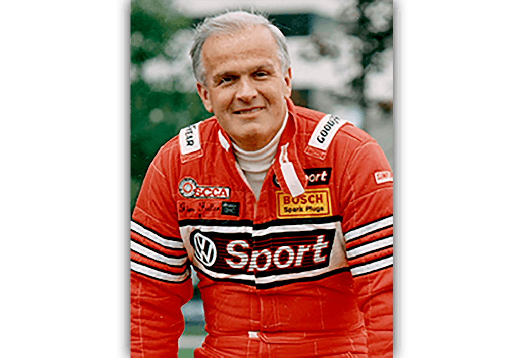 Flygplanskrasch förvandlar by till ett inferno | Varldenshistoria.se