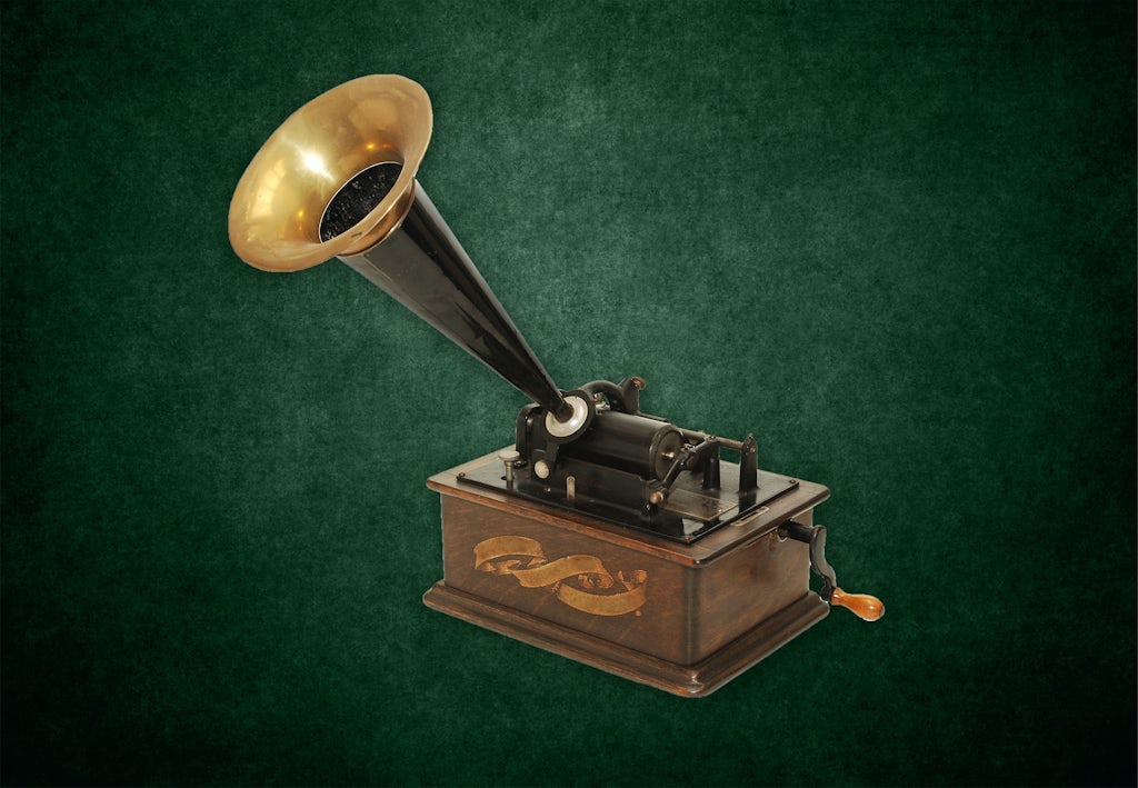 Derfor hedder en computerfejl en “bug” | Historienet.dk