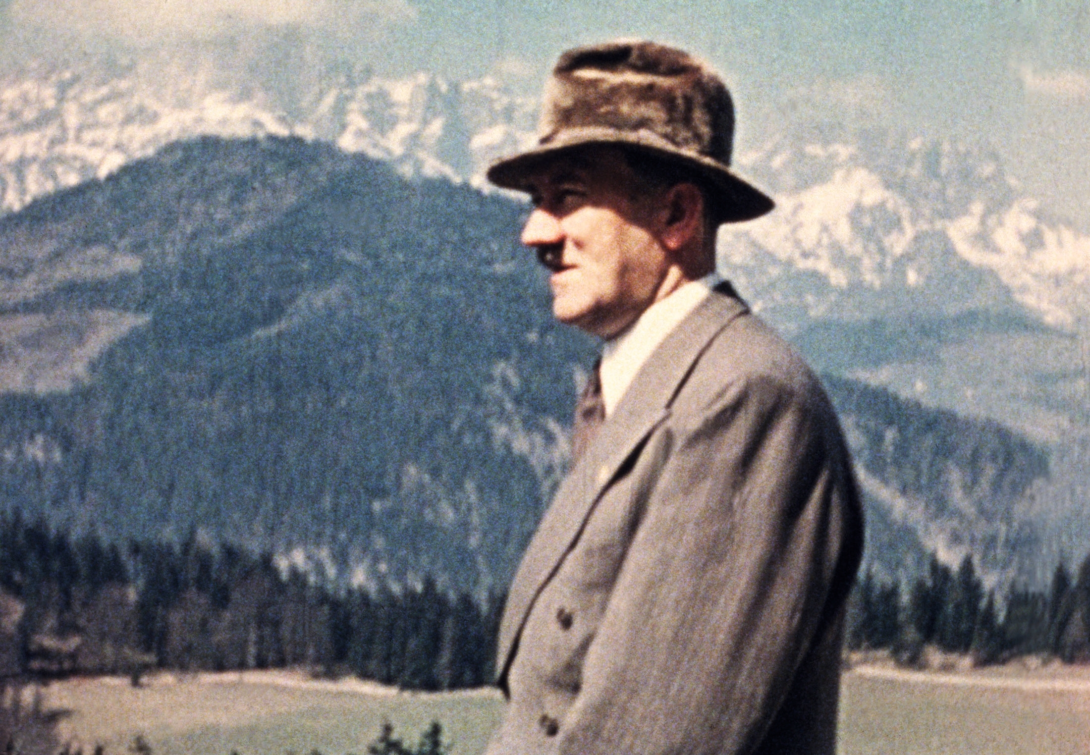 Adolf Hitler: Nazisternes Fører | historienet.dk