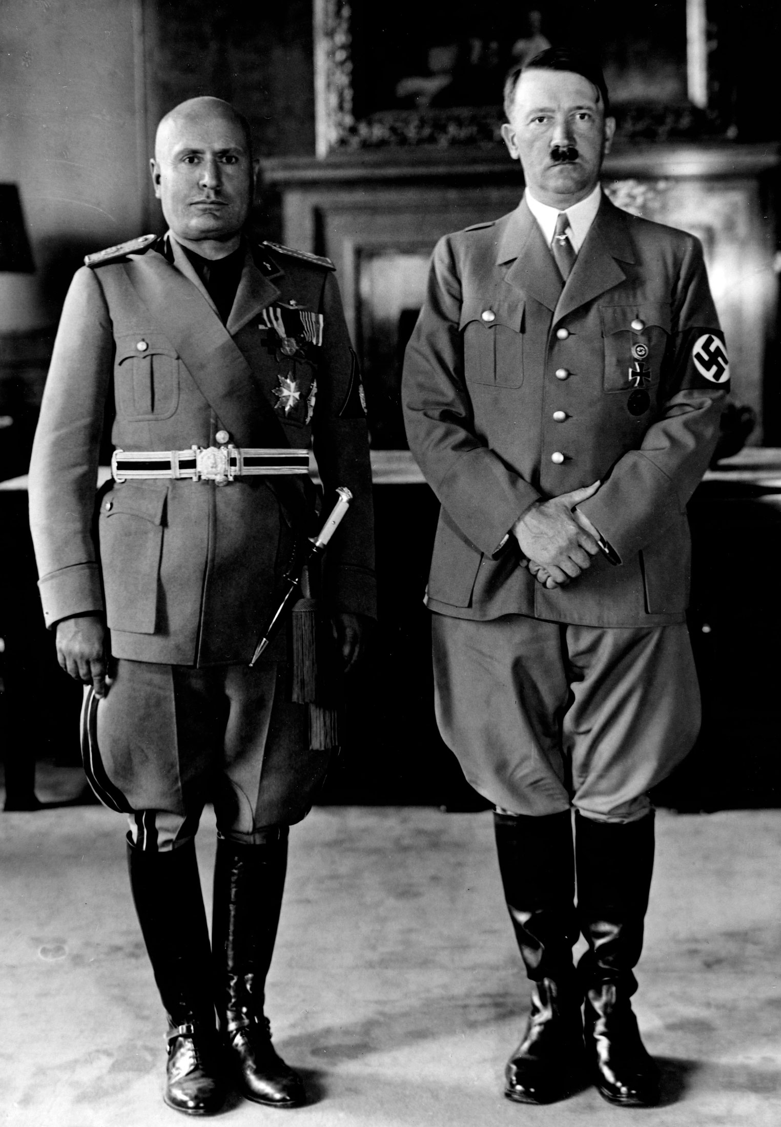 Hvad er fascisme? | Fra Mussolini og Hitler til i dag | historienet.dk