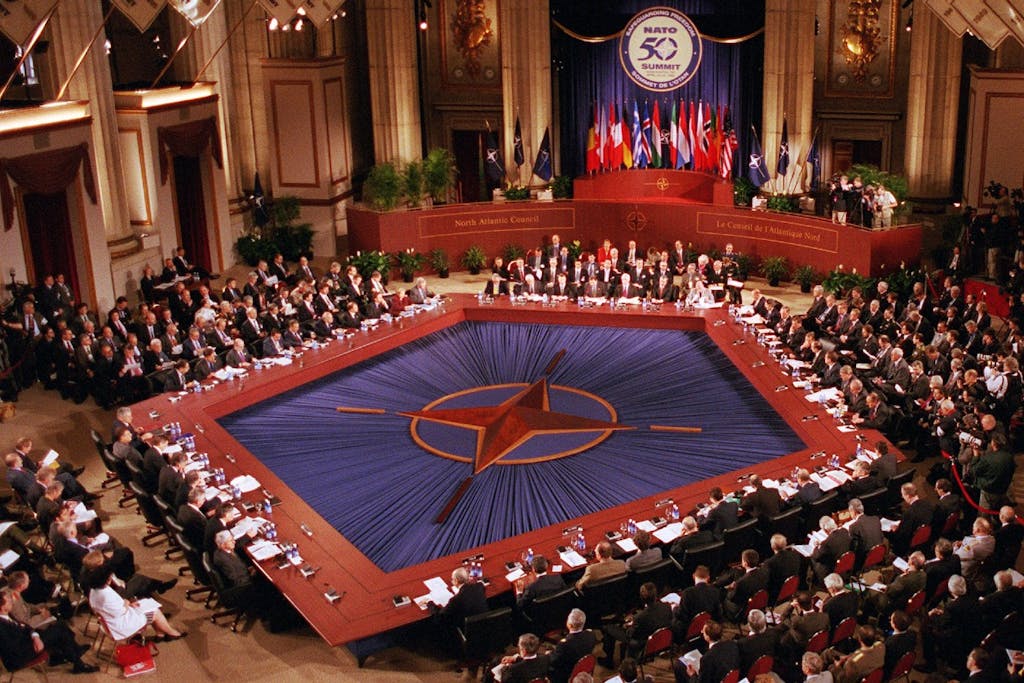 Hvor mange ganger har NATO aktivert artikkel 5? | historienet.no